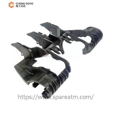 China Diebold SR368RB Baffle Plate Assembly Essential ATM Machine Part For Cash Cassettes for sale