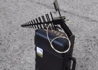 China 2km Jamming Distance Handheld Signal Jammer For Drones , Long Life Time for sale