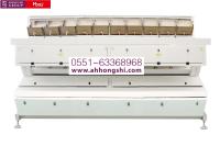 China AI Technology CCD Color Sorting Machine 5.5KW Power Used For Color & Shape Seperation for sale