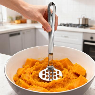 China 304 Stainless Steel Food Grade Potato Masher 25cm Non Toxic High Corrosion Resistance for sale