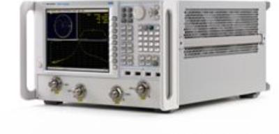 China Pre-Owned Keysight N5224A PNA Microwave Network Analyzer 43.5 GHz with Calibration Certificate for sale