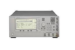 China 250KHz-40GHz PSG CW Signal Generator Keysight Agilent E8247C for sale