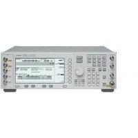 China Rohde & Schwarz SME06 RF Signal Generator 5 kHz to 6 GHz with Benchtop Form Factor and Digital Modulation for sale