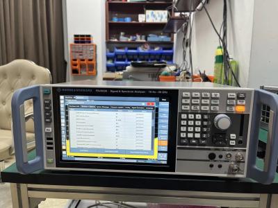 China Rohde and Schwarz FSV3030 Signal and Spectrum Analyzer with 10 Hz to 30 GHz Range 200 MHz Bandwidth and Touchscreen GUI for sale