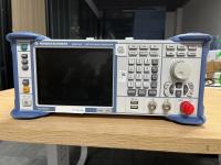 China R&S SMBV100A Benchtop Vector Signal Generator with 6 GHz Frequency and Pulse Modulation for sale
