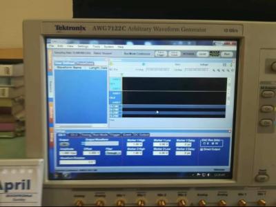 China Tektronix AWG7122C Arbitrary Waveform Generator 12 GS/s 10-bit Vertical Resolution 2 Channel for sale