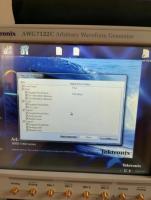China Tektronix AWG7122C Arbitrary Waveform Generator 12 GS/s 10-bit Vertical Resolution 2 Channel for sale