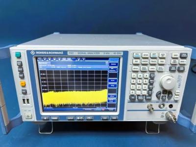 China Practical Rohde & Schwarz FSV40 40GHz Signal Spectrum Analyzer with 160 MHz Bandwidth and Touchscreen Operation for sale