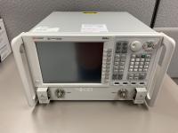 China Keysight Agilent N5235A PNA-L Microwave Network Analyzer 50 GHz with 122 dB Dynamic Range and 2 or 4 Ports for sale