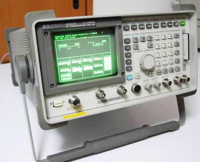 China Keysight 8920A RF Communications Test Set with 0.4 - 1000 MHz Frequency Range and 928 kbytes Memory for sale