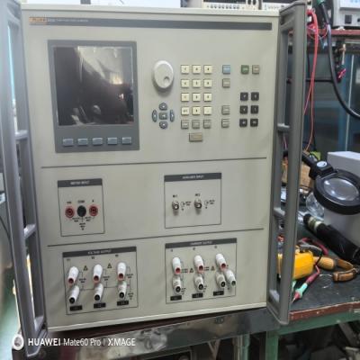 China Fluke 6003A Three Phase Electrical Power Calibrator with 0.008 VA to 18 kVA Range and 15 Hz to 1 kHz Frequency for sale