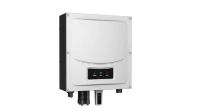 China 5500VA 6600VA On Grid Solar Inverter 5Kw 6Kw PV Inverters Waterproof IP65 for sale