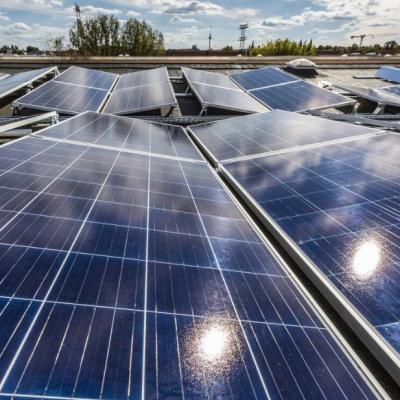 China 555W-585W N-Type Purple Horn Solar Panel 182mm Half Cell PV Module 144 Cells for sale