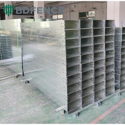 China Hot Dip Galvanised 300mm Heavy Duty Cable Tray Ladder Or Trough Type for sale