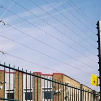 China Powder Coated Electric Fence Wire For Home Security Easily Assembled for sale