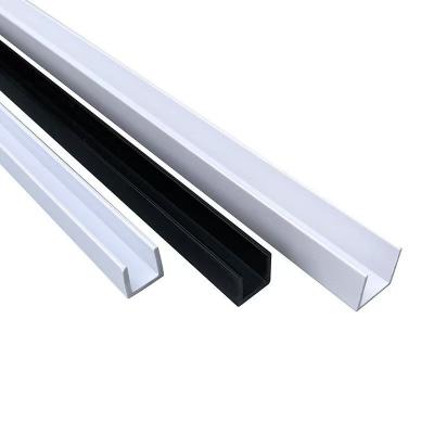 China Customizable 40 X 20mm PVC Cable Trunking Recyclable Durable for sale