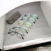 China Full Rim Beta Titanium Glasses Frame Men Women Glasses Wholesale for sale