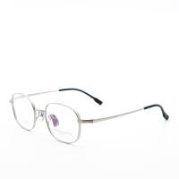 China Fad Designer Titanium Eyewear Adaptable To All Scenarios 88208 for sale