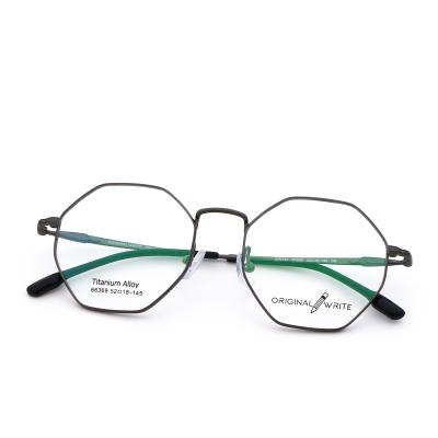 China High Return Purchasing Portable B Titanium Glasses Frame 66369 for sale