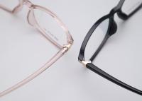 China Lightweight Plastic TR 90 Frame Glasses For Men Women D230 for sale