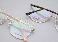China Rectangle Metal Frame Glasses Modern Style Metal Glasses Framework for sale