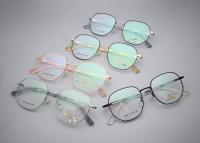 China Exquisite Metal Frames Unisex Full Rim Metal Eyewear Sleek Design for sale