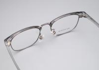 China Lightweight Metal Framework Browline Glasses With Face Shape Match And All Face 3522 for sale