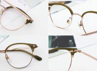 China Ultra Light Eyeglass Pure Titanium And Acetate Eyeglass Frame for sale