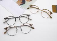 China Ultra Light Eyeglass Pure Titanium And Acetate Eyeglass Frame for sale