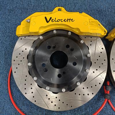 China 18Z 6 Pistons Car Brake Calipers Use Pillar Calipers And Composite Brake Discs for sale