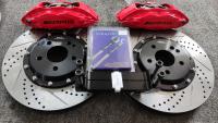 China 4 Piston Car Brake Caliper Kits Rim Size R17 Fit For Benz GLA W117 / Brembo F50 for sale