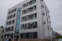 China Customized Prefabricated Multi Storey Steel Building Pre Engineered Steel Buildings for sale
