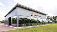 China Q345 Q235 Light Steel Frame Workshop Steel Structure Garage For Auto Service Center for sale