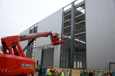 China Prefabricated Steel Structure Warehouse / Workshop / Hall / Building / Plant for sale