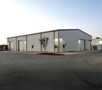 China Prefabricated Steel Structure with Q235/Q345 Steel Fire-resistant Materials and 20-50 Years Service Life for Warehouse Workshop for sale