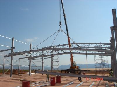 China Lightweight Steel Structure Warehouse Shed with Q355 H Section Frame for sale