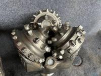 China Mining Tricone Rock Roller Bits IADC 437 517 537 637 617 With Different Tooth Shapes for sale