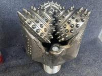 China Coal Mining Tricone Drill Bit 20Inch 22Inch 23Inch 24Inch 26Inch for sale