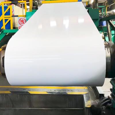 China Customized 0.11mm-1.2mm Color Steel Roll Easy To Transport And Install for sale