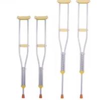 China Lightweight Comfortable Adjustable Underarm Crutch Aluminum Walking Aids For Adult / Child for sale