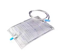 China Disposable Medical Surgical 2000ml Urine Drainage Bag With Pull / Push Valve for sale