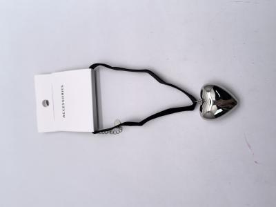 China Love Shape Silver Pendant Necklace for Kids for sale