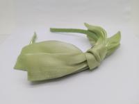 China RICHSTAR Fabric Hair Accessories Set with Knot Wide Edge Headband and Bowknot Design for sale