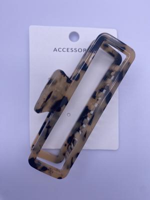 China Durable Acrylic Hair Clips with Leopard Color Effect for sale