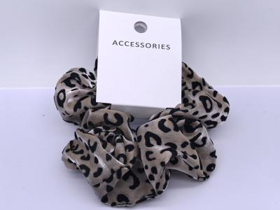China Durable Fabric Leopard Scrunchie Various Designs for Versatile Hair Accessories for sale