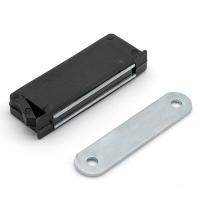 China Magnetic Plastic Door Catch Latch For Bedroom Kitchen for sale