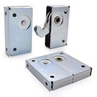 China R5 Iron Heavy Duty Lockable Draw Latch For LED Display Electronic Equipment for sale