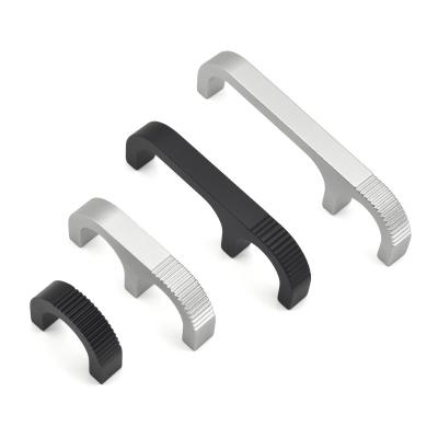China Industrial Aluminum Lightweight Pull Handle Strong Metal Cabinet Handle for sale