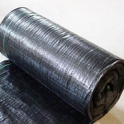China Woven weed control ground cover membrane landscape fabric heavy duty weed control matting for sale