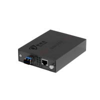 China 850nm Fiber Optic PoE Media Converter Gigabit Network Unmanaged Multimode SFP Cage for sale